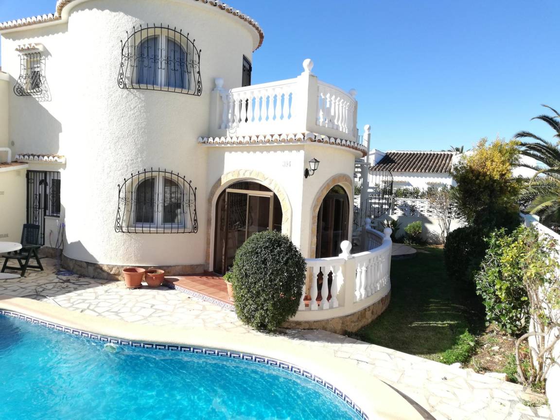 120 M² Villa ∙ 3 Slaapkamers ∙ 8 Gasten - Els Poblets