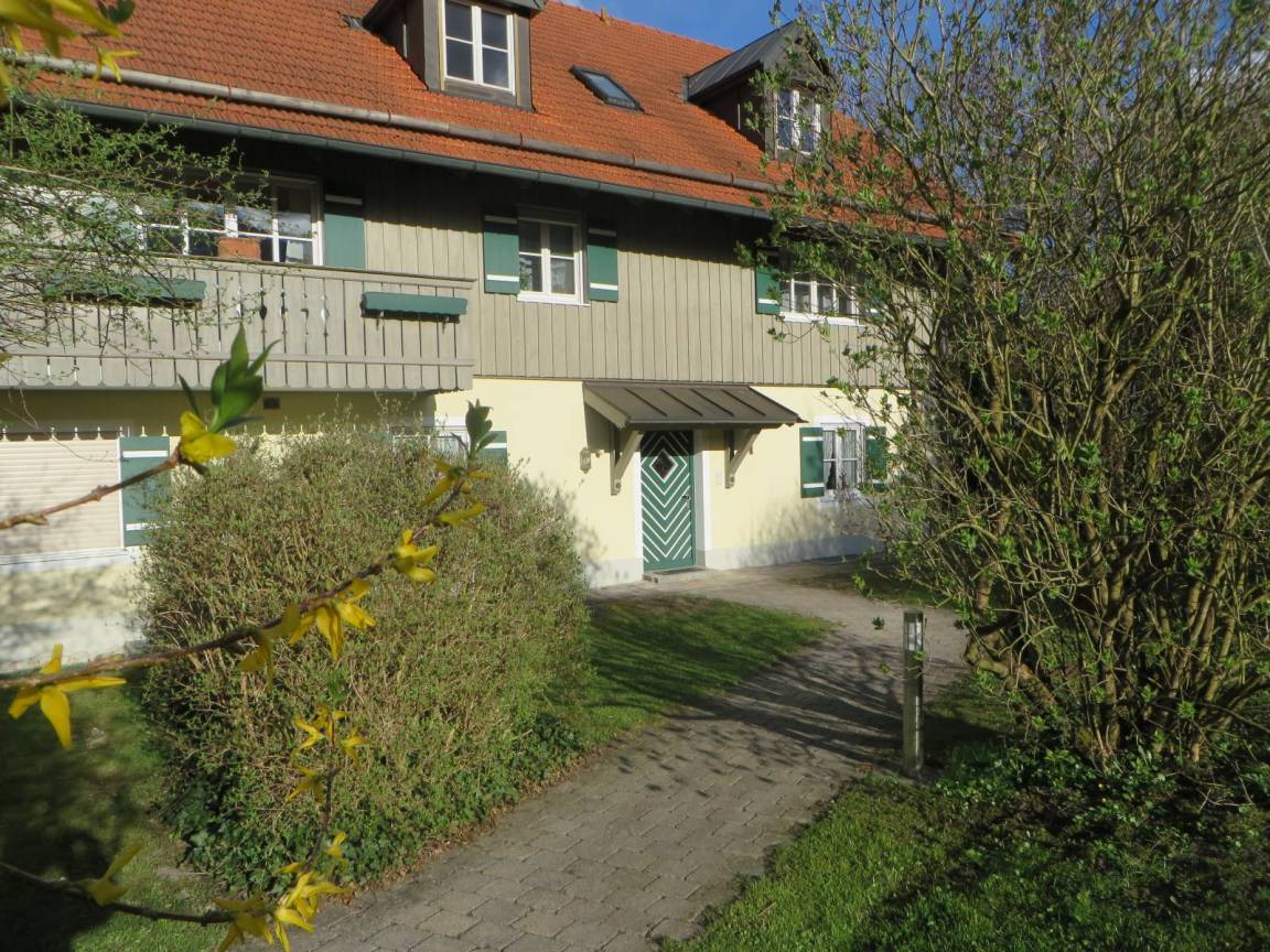 66 M² Ferienwohnung ∙ 3 Gäste - Piding