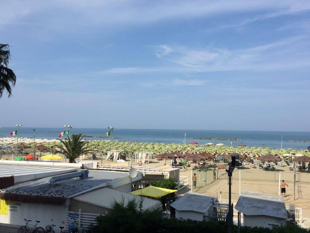 80 M² Apartment ∙ 2 Bedrooms ∙ 7 Guests - Roseto degli Abruzzi
