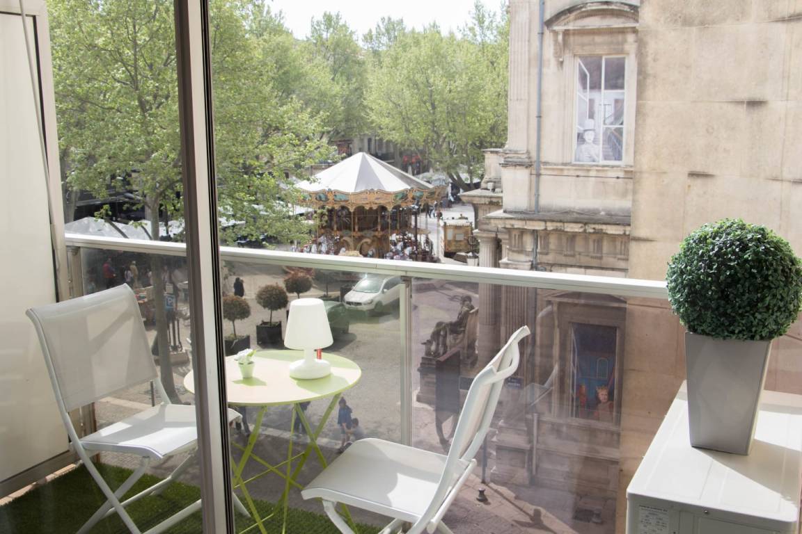90 M² Lägenhet ∙ 3 Sovrum ∙ 8 Gäster - Avignon