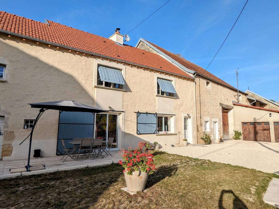 100 M² Cottage ∙ 3 Chambres ∙ 6 Personnes - Is-sur-Tille