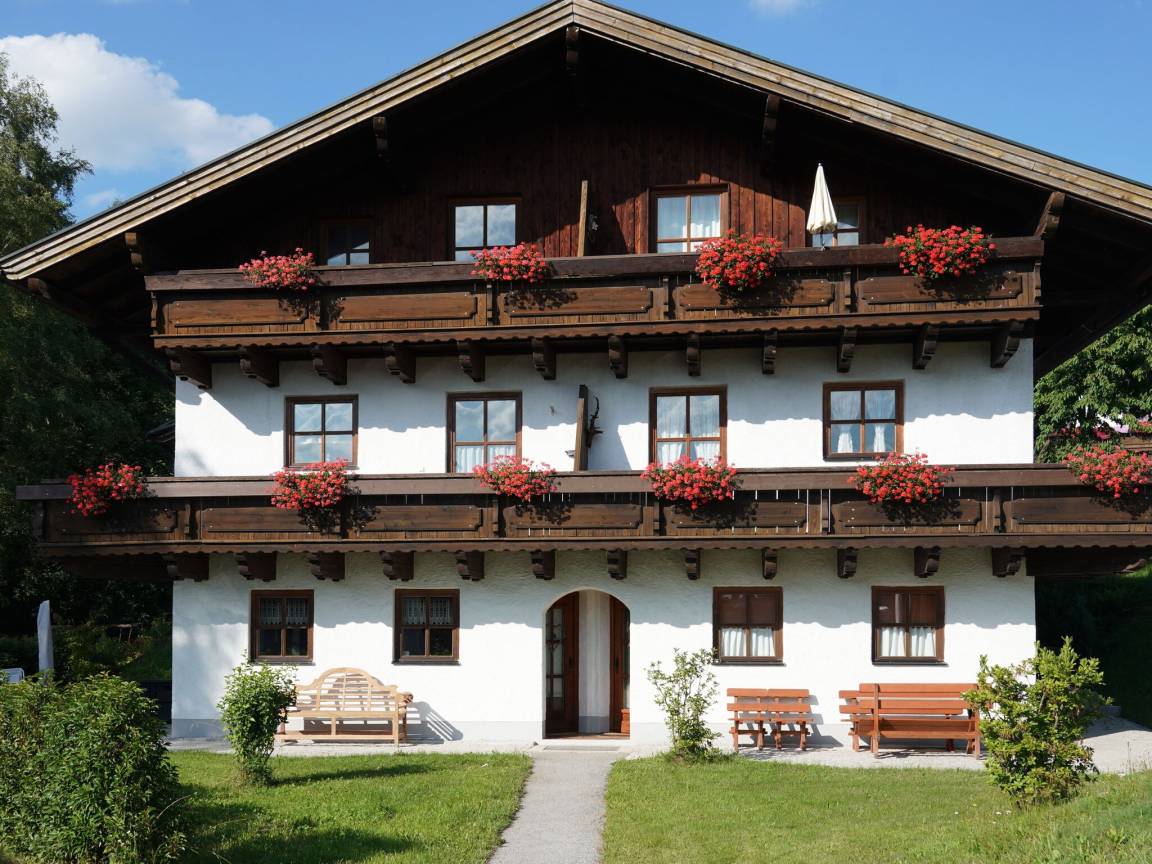 60 M² Ferienwohnung ∙ 1 Schlafzimmer ∙ 5 Gäste - Wegscheid