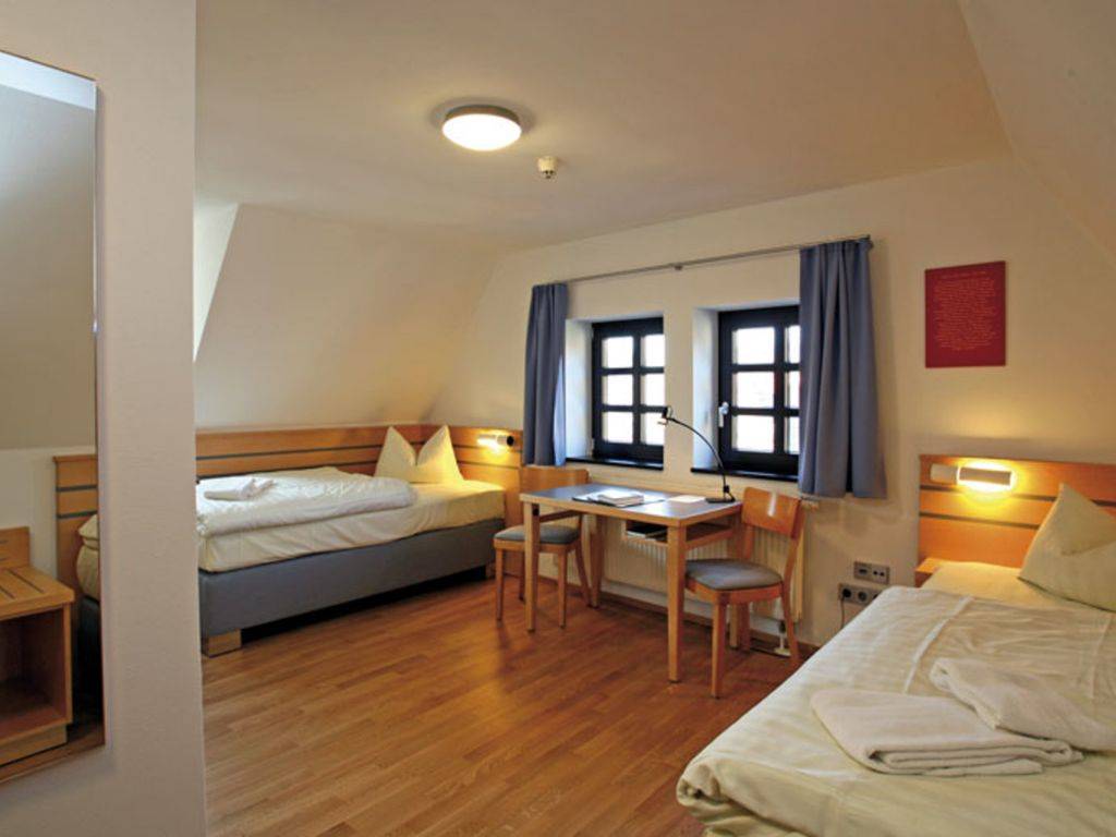 20 M² Hotel ∙ 2 Gäste - Erfurt