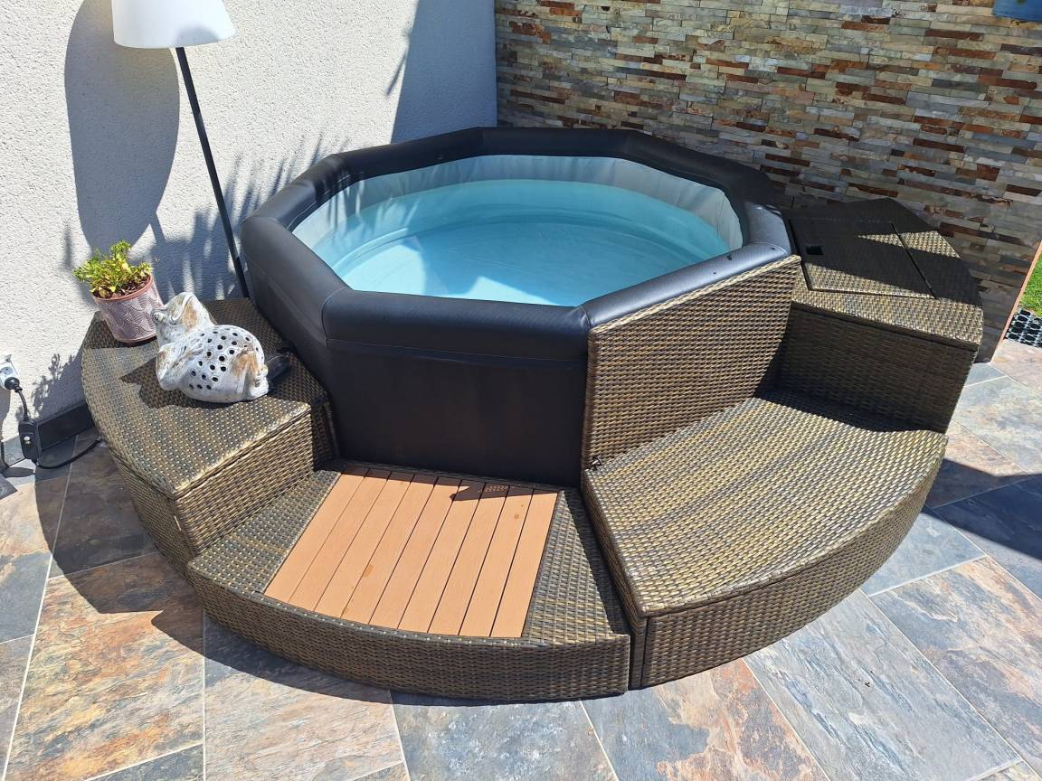 180 M² Villa ∙ 4 Chambres ∙ 8 Personnes - Rennes