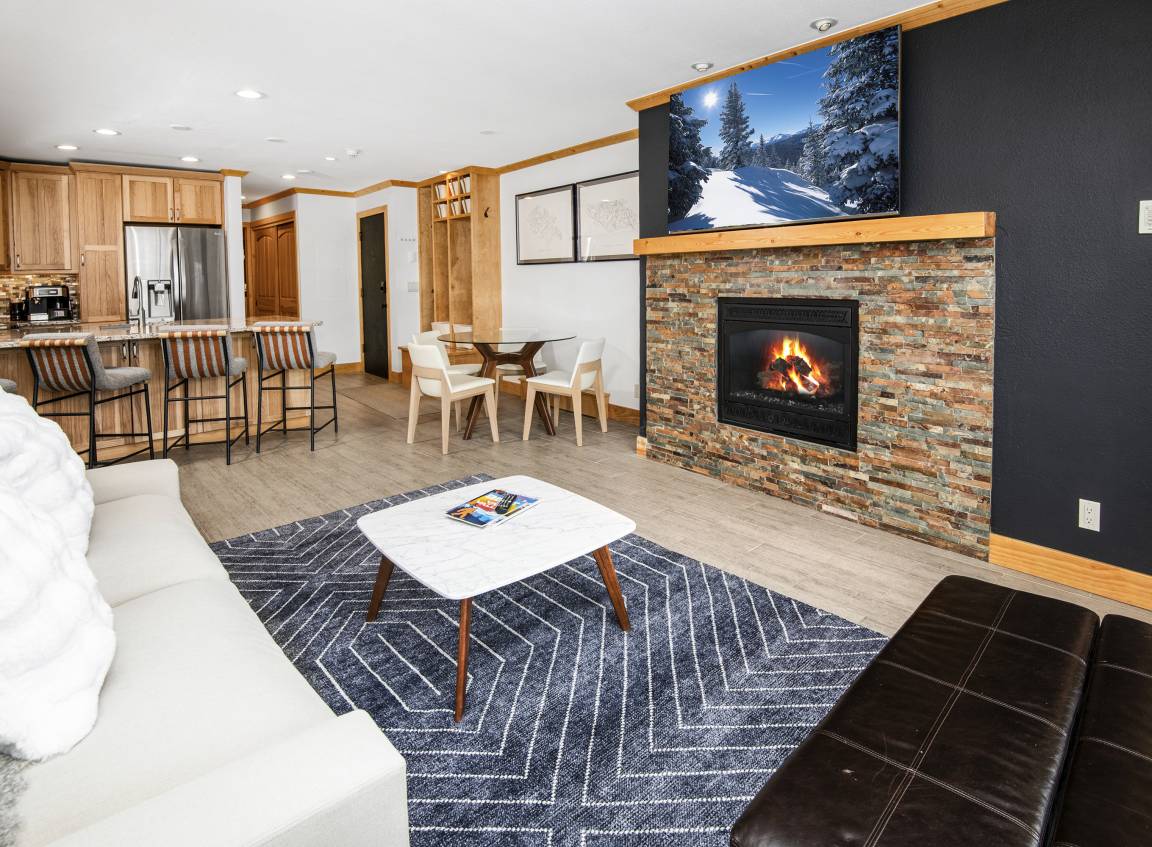 Condo ∙ 1 Bedroom ∙ 4 Guests - Avon, CO