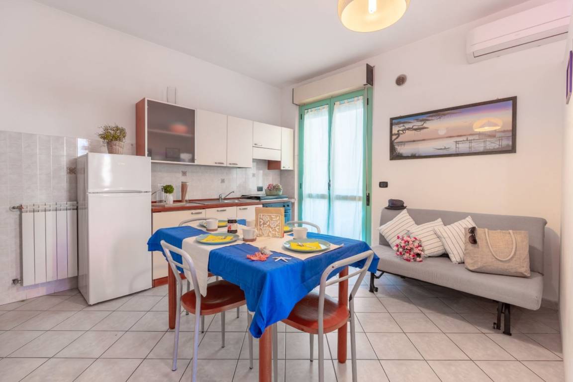 35 M² Apartamento ∙ 1 Habitación ∙ 4 Huéspedes - Silvi