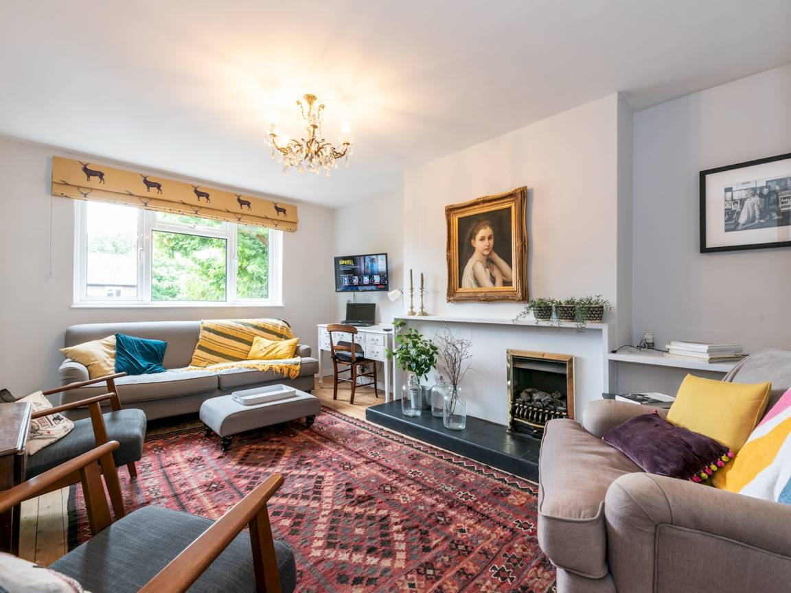 56 M² Apartment ∙ 2 Bedrooms ∙ 4 Guests - Hounslow
