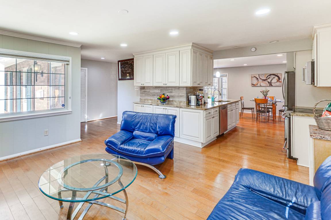 131 M² Talo ∙ 3 Makuuhuonetta ∙ 6 Vierasta - Fairfax, VA