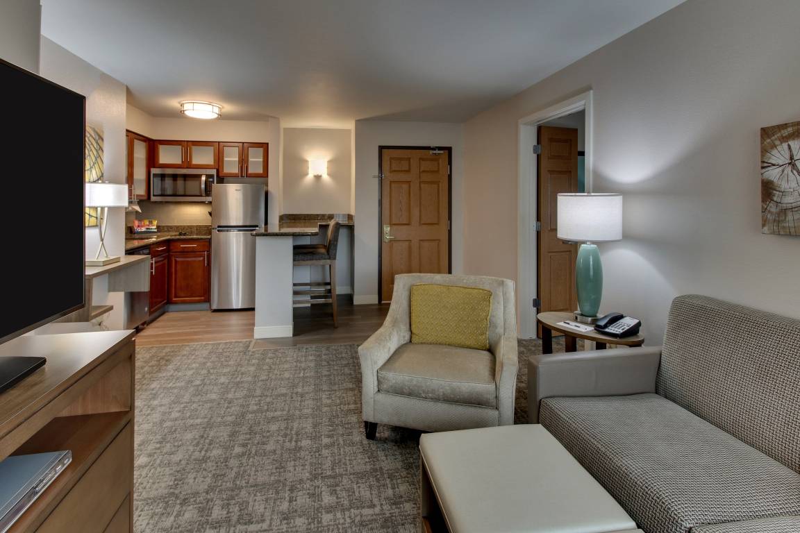 Condo ∙ 2 Bedrooms ∙ 6 Guests - Missoula, MT