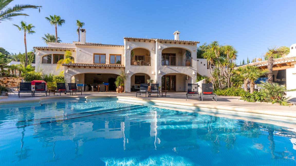 450 M² Villa ∙ 7 Habitaciones ∙ 14 Huéspedes - Jávea