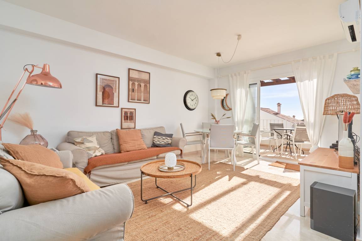 65 M² Appartement ∙ 2 Chambres ∙ 4 Personnes - Nerja