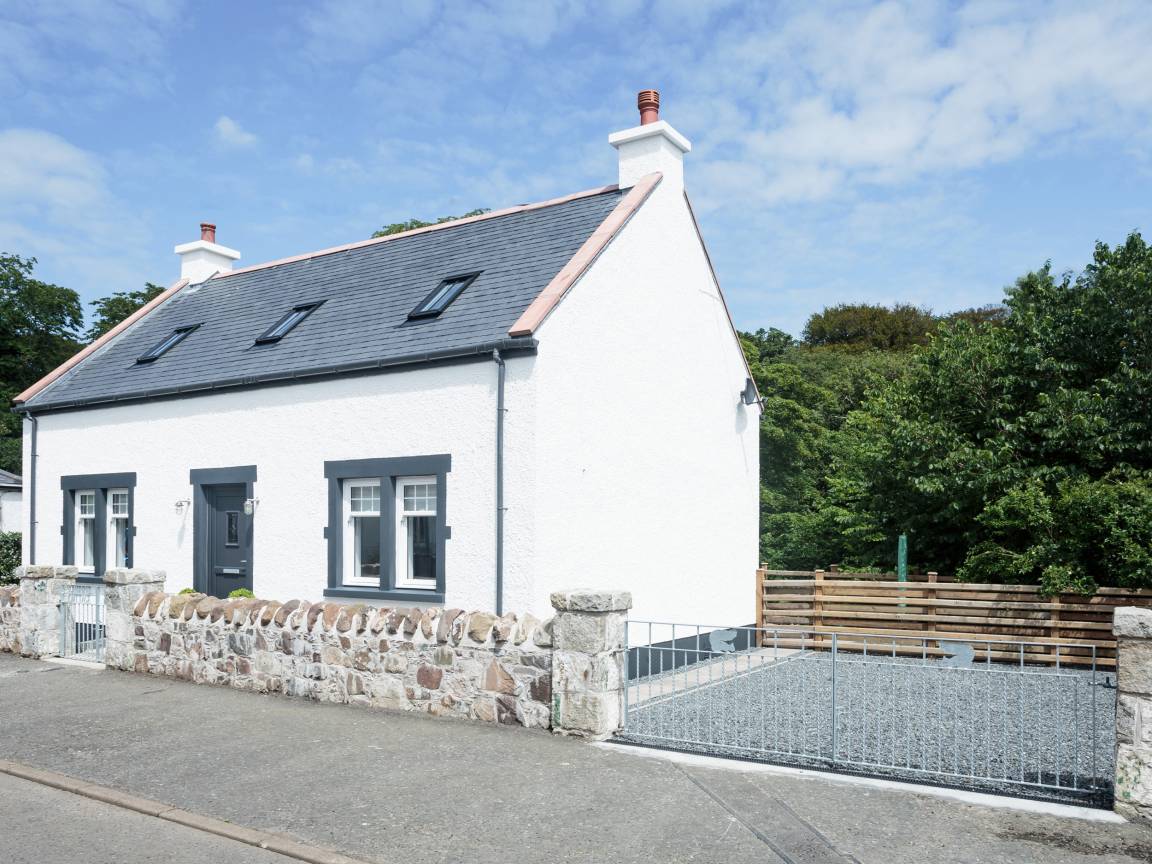 Cottage ∙ 2 Bedrooms ∙ 4 Guests - Stranraer