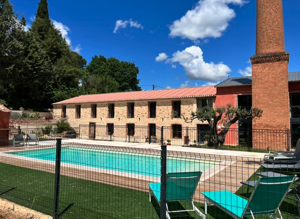 65 M² Maison De Vacances ∙ 2 Chambres ∙ 4 Personnes - Aups