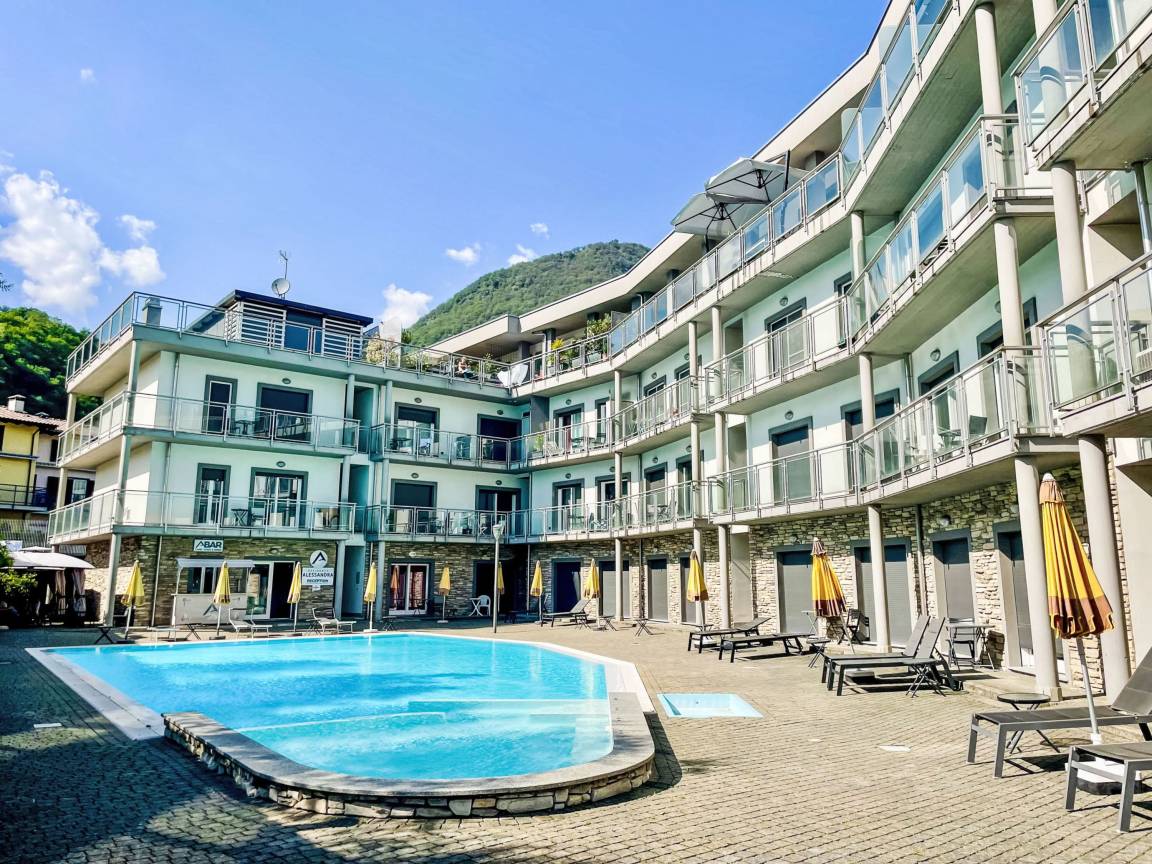 40 M² Ferienhaus ∙ 1 Schlafzimmer ∙ 2 Gäste - Domaso