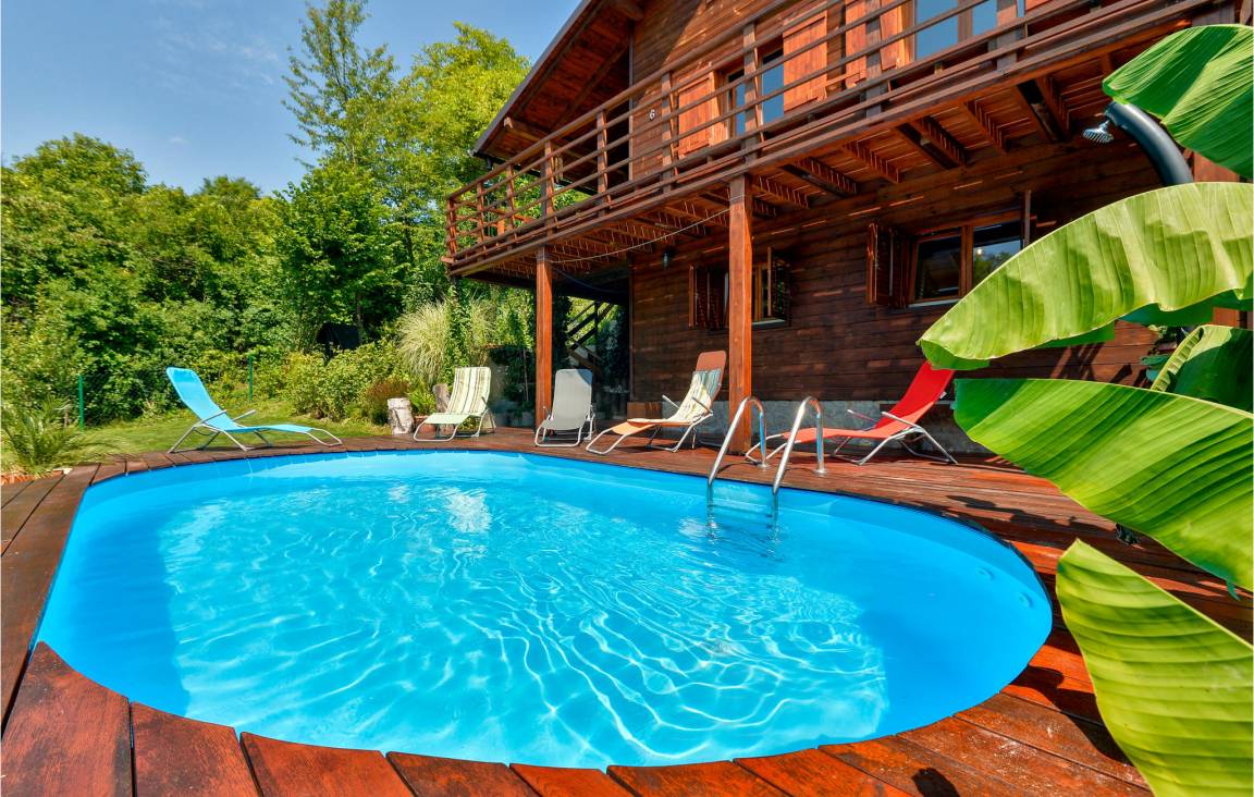 89 M² House ∙ 2 Bedrooms ∙ 7 Guests - Jesenice
