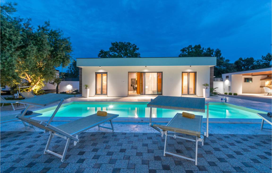 125 M² Casa ∙ 2 Habitaciones ∙ 6 Huéspedes - Galešnjak