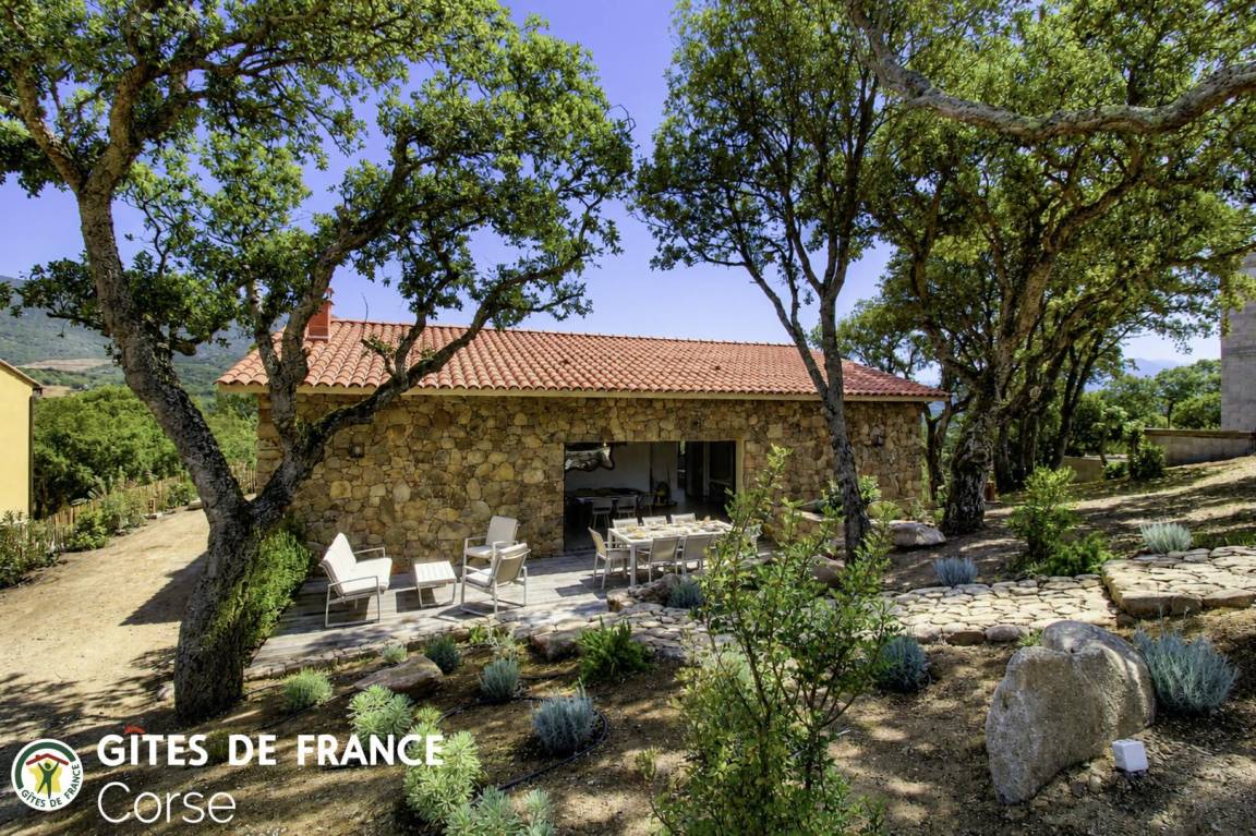 125 M² Gîte ∙ 3 Chambres ∙ 6 Personnes - Corse