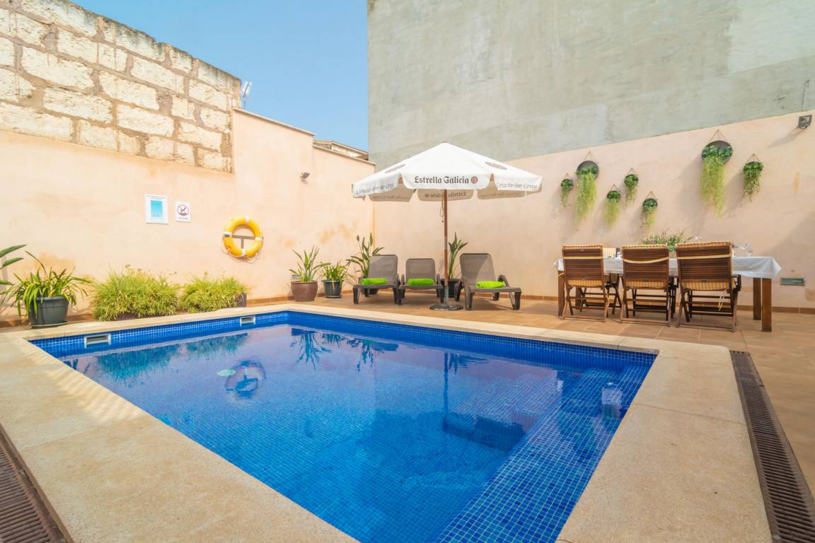 290 M² Villa ∙ 5 Schlafzimmer ∙ 10 Gäste - Muro