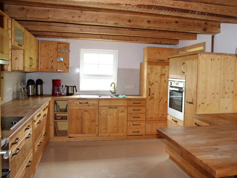 200 M² Talo ∙ 6 Makuuhuonetta ∙ 10 Vierasta - Titisee-Neustadt