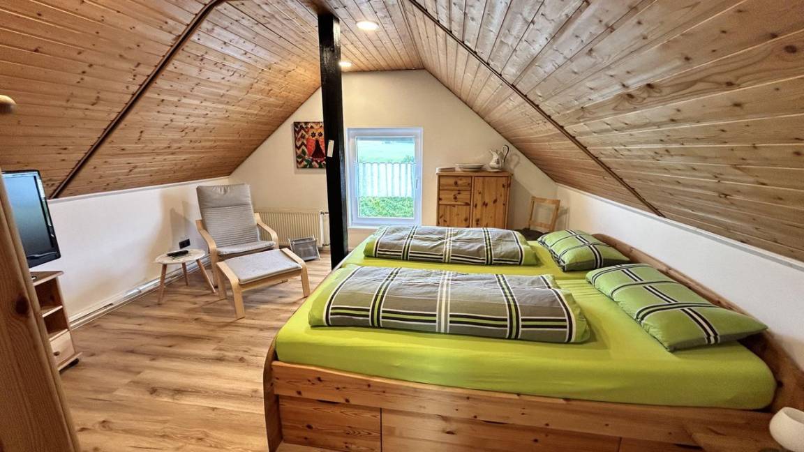 55 M² Ferienwohnung ∙ 1 Schlafzimmer ∙ 4 Gäste - Hachenburg