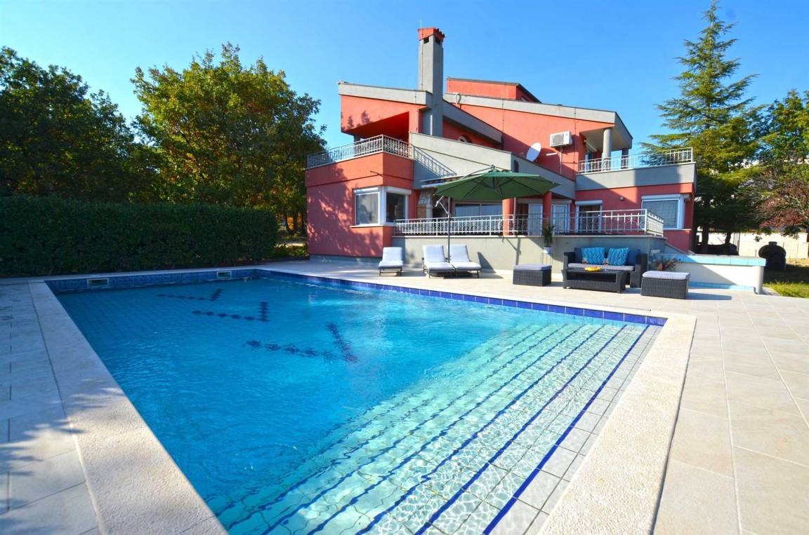 140 M² Maison De Vacances ∙ 3 Chambres ∙ 6 Personnes - Rovinj