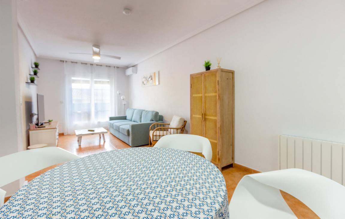 58 M² Apartamento ∙ 2 Habitaciones ∙ 4 Huéspedes - Los Alcázares