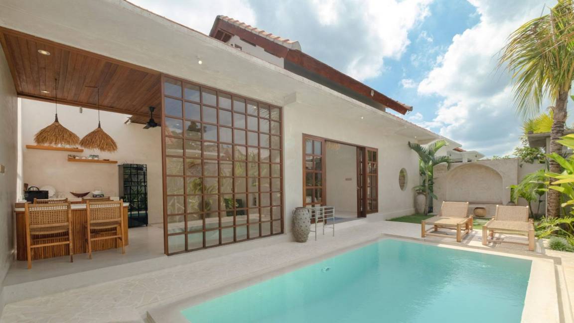 150 M² Apartment ∙ 2 Bedrooms ∙ 4 Guests - Ubud