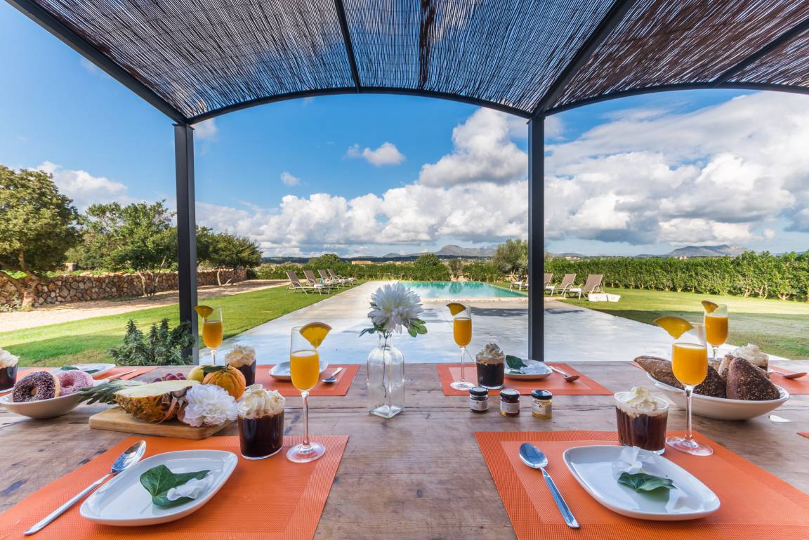 400 M² Casa ∙ 6 Habitaciones ∙ 12 Huéspedes - Manacor