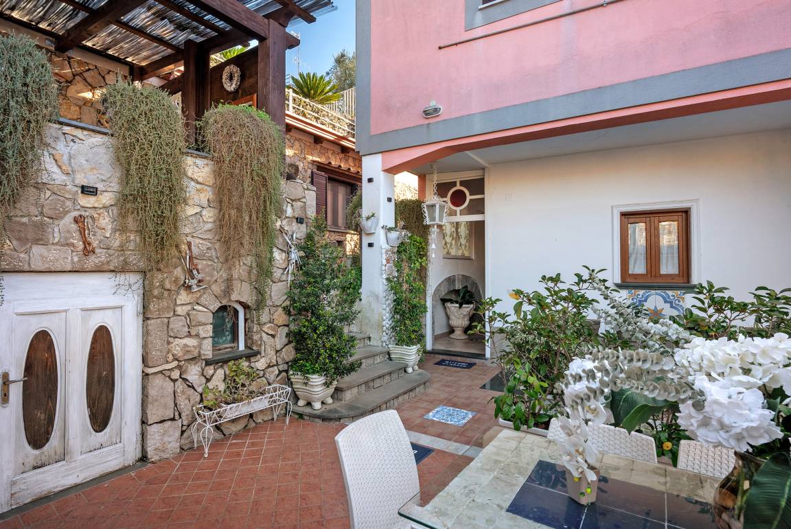100 M² Appartement ∙ 2 Chambres ∙ 7 Personnes - Vico Equense