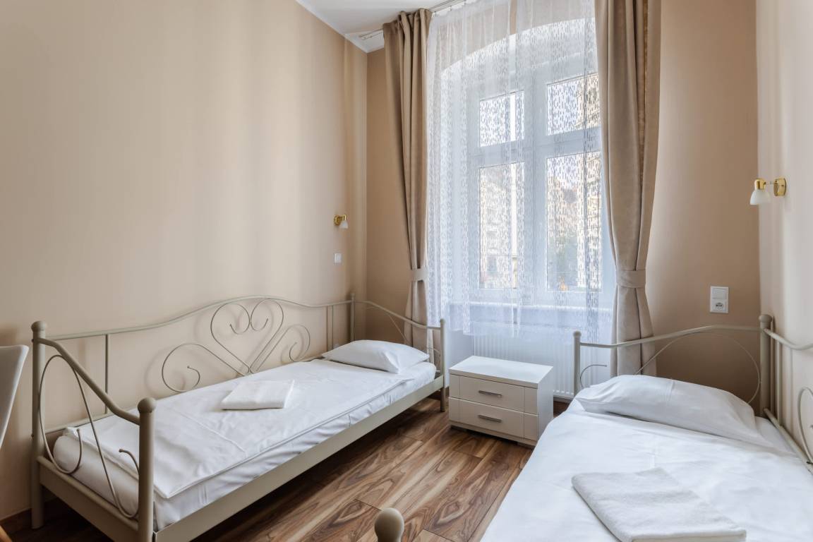 21 M² Apartamento ∙ 2 Huéspedes - Poznań
