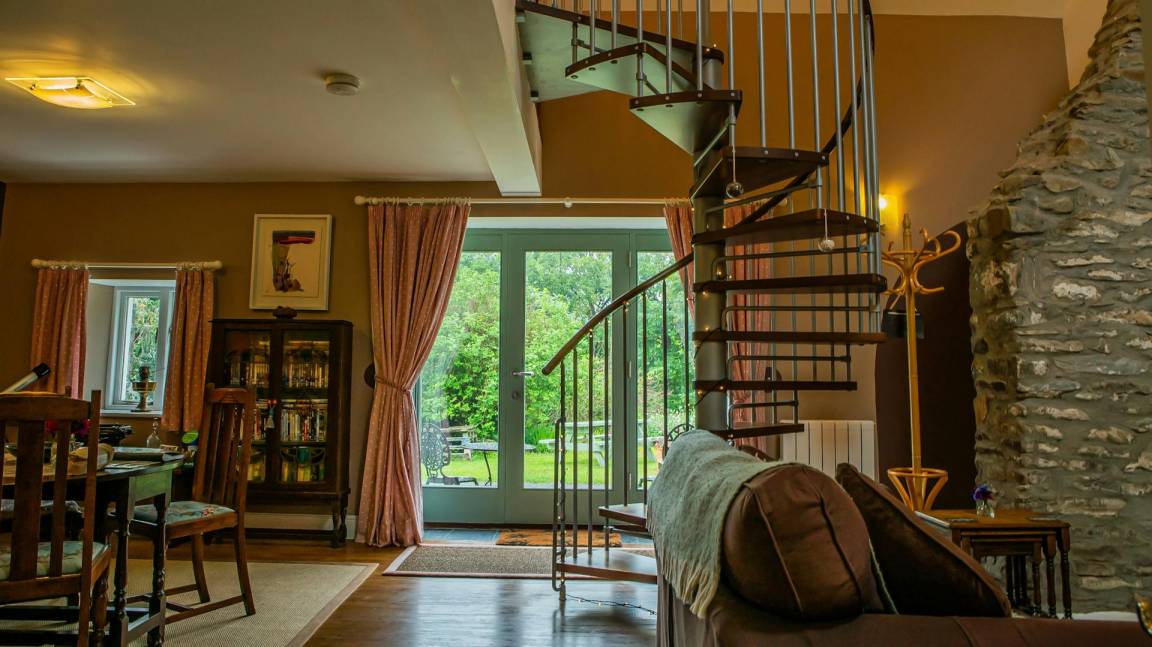 64 M² Cottage ∙ 1 Bedroom ∙ 2 Guests - Wales