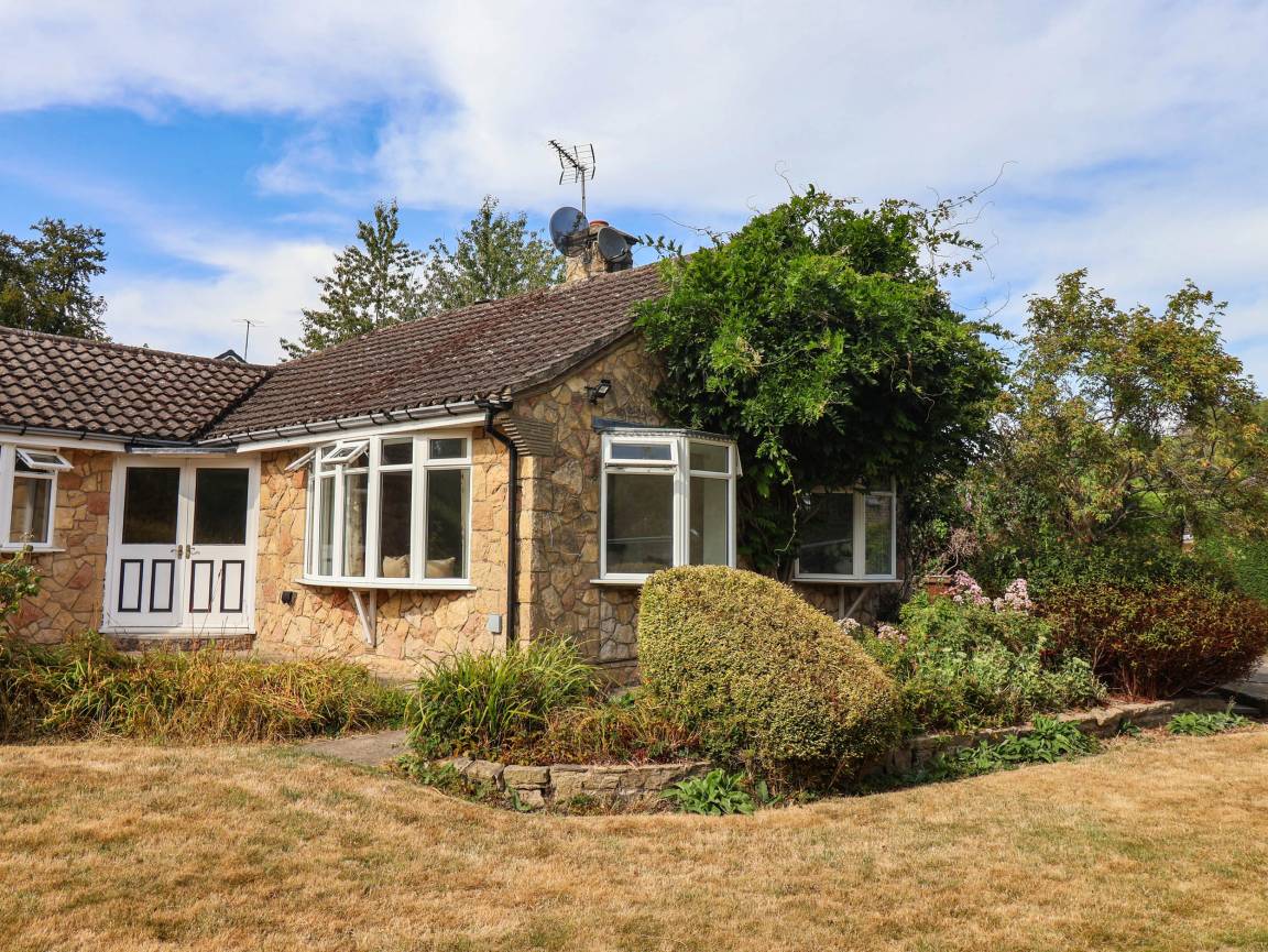 Cottage ∙ 3 Bedrooms ∙ 6 Guests - Wetherby
