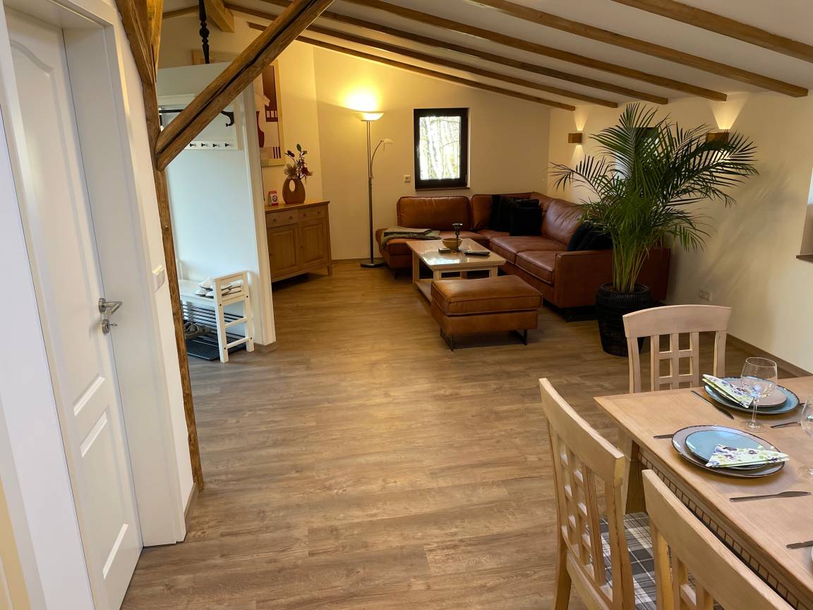 78 M² Apartment ∙ 2 Bedrooms ∙ 5 Guests - Freiberg