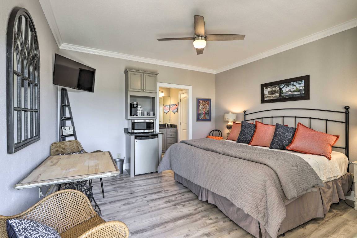 37 M² Apartment ∙ 2 Guests - Auburn, AL