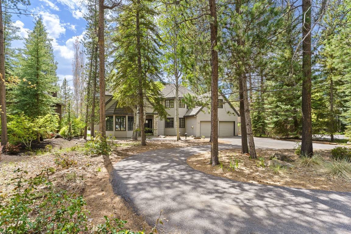 House ∙ 5 Bedrooms ∙ 12 Guests - Sunriver, OR