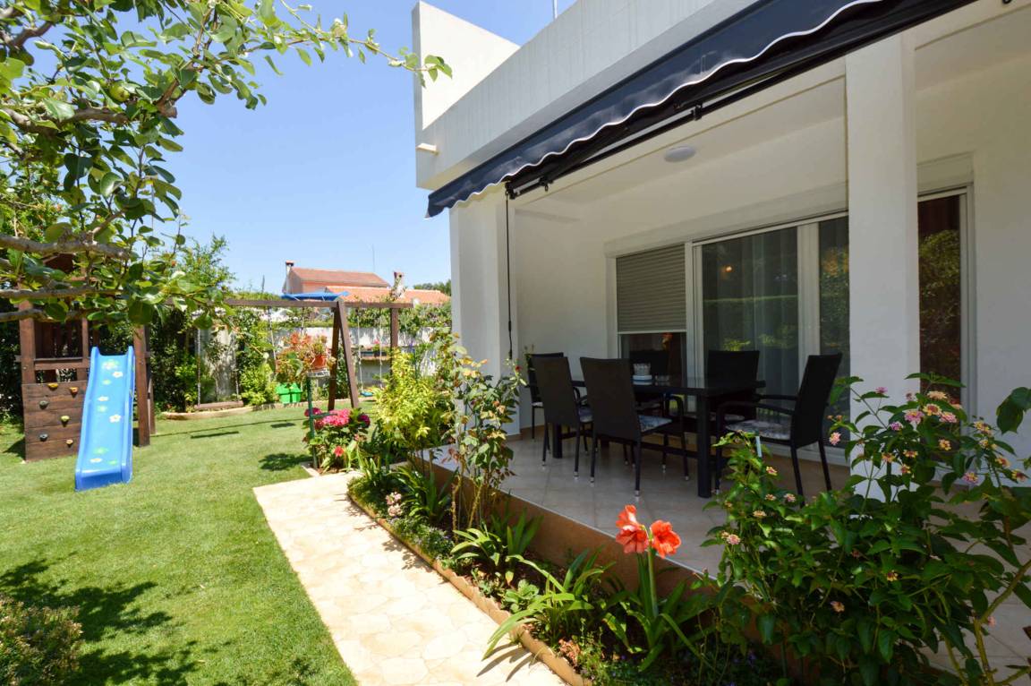 90 M² Apartamento ∙ 2 Quartos ∙ 6 Hóspedes - Medulin