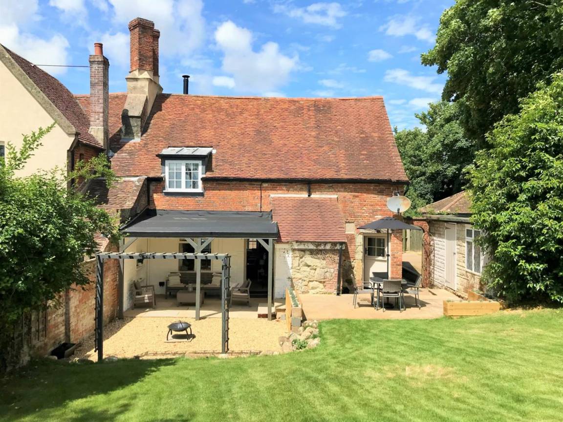 Cottage ∙ 3 Bedrooms ∙ 7 Guests - Isle of Wight