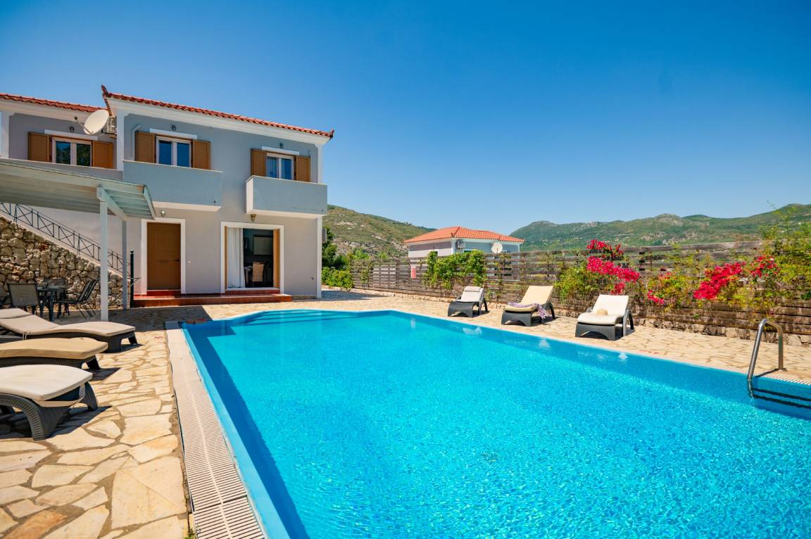 106 M² Villa ∙ 3 Schlafzimmer ∙ 6 Gäste - Katelios