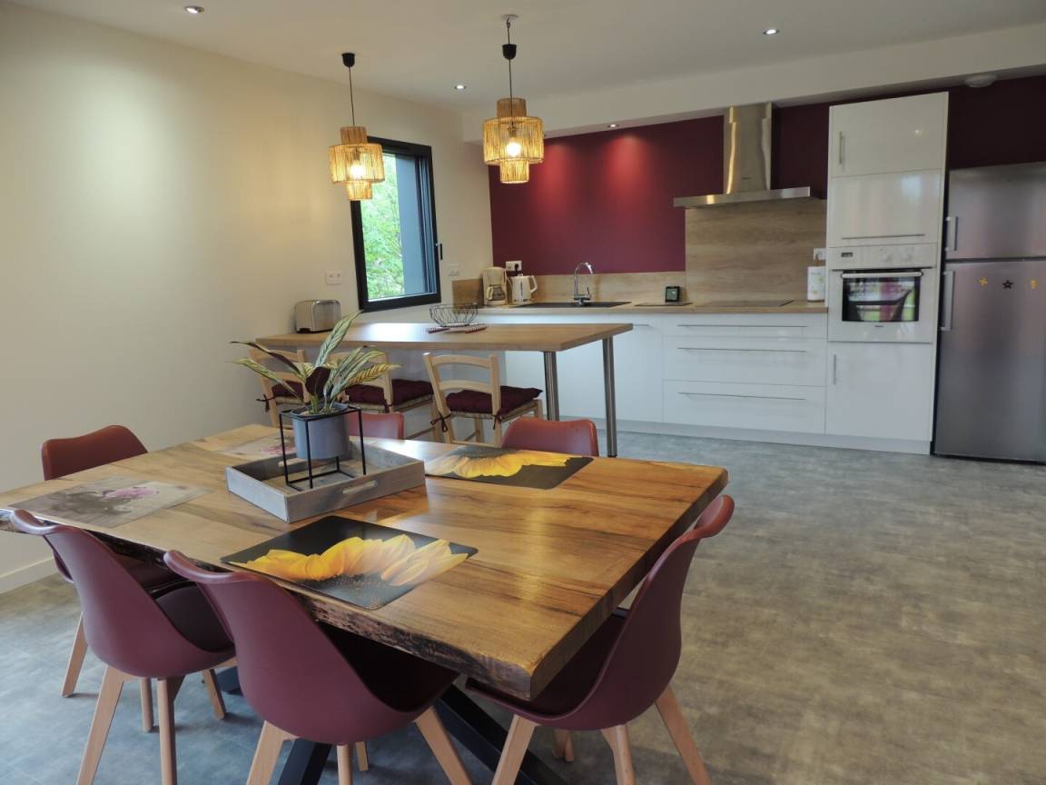 110 M² Gîte ∙ 3 Chambres ∙ 6 Personnes - Aveyron