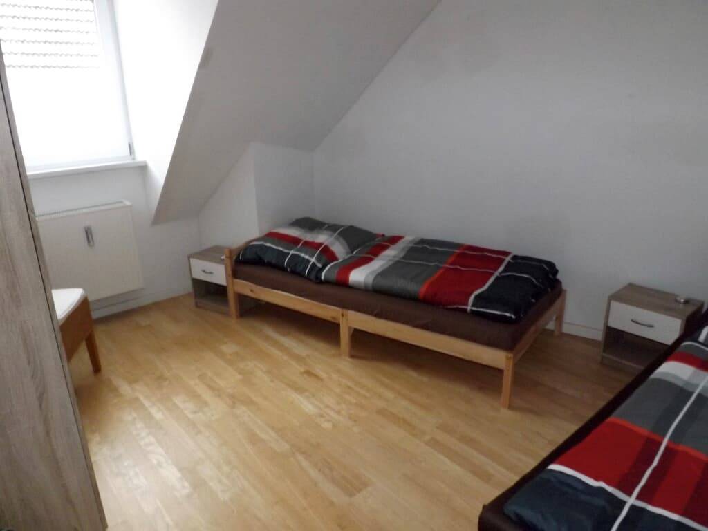 80 M² Ferienwohnung ∙ 2 Schlafzimmer ∙ 6 Gäste - Windischeschenbach