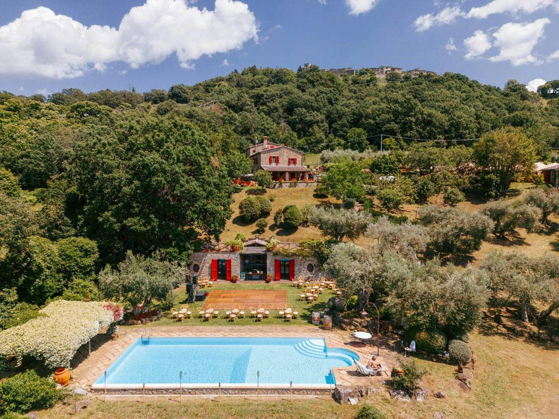 450 M² House ∙ 4 Bedrooms ∙ 8 Guests - Passignano sul Trasimeno
