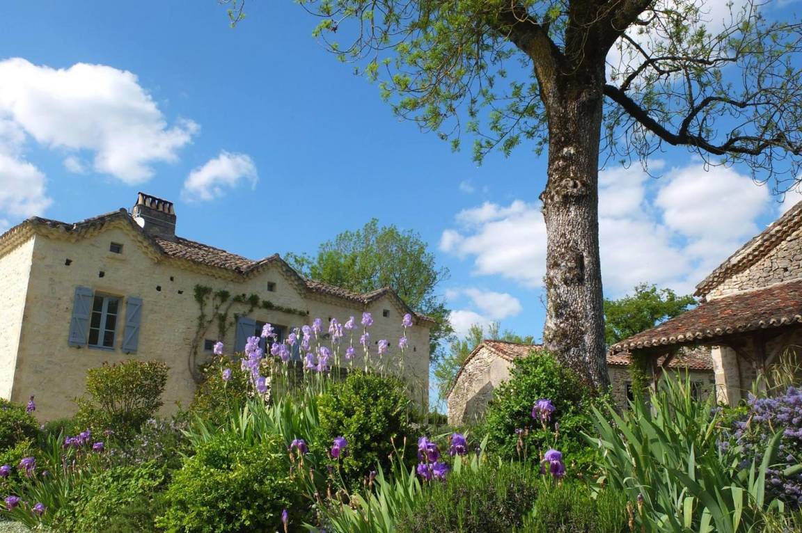 190 M² Gîte ∙ 3 Chambres ∙ 8 Personnes - Lot