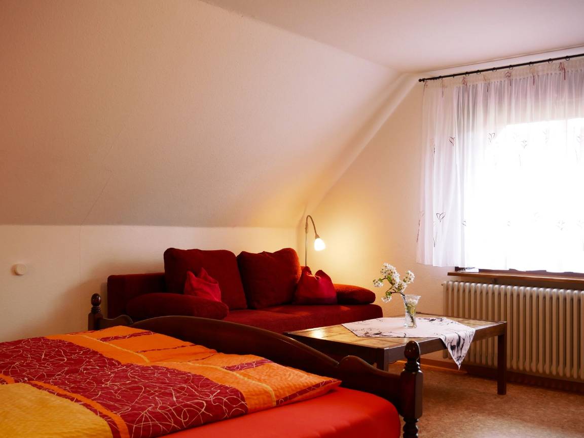 65 M² Ferienwohnung ∙ 1 Schlafzimmer ∙ 5 Gäste - Wolfach