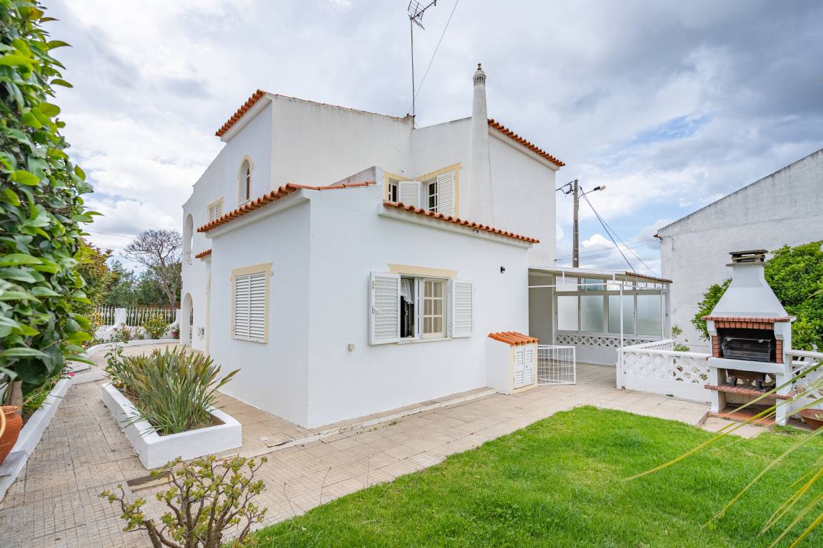 100 M² Villa ∙ 3 Chambres ∙ 6 Personnes - Porches