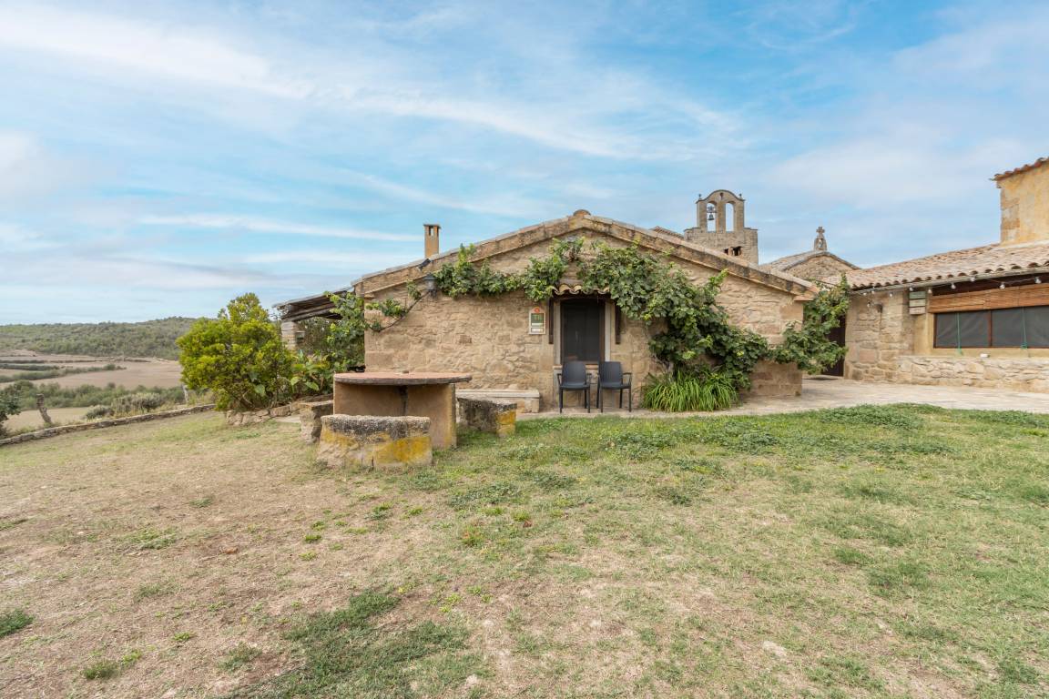 62 M² Casa ∙ 3 Habitaciones ∙ 4 Huéspedes - Cardona