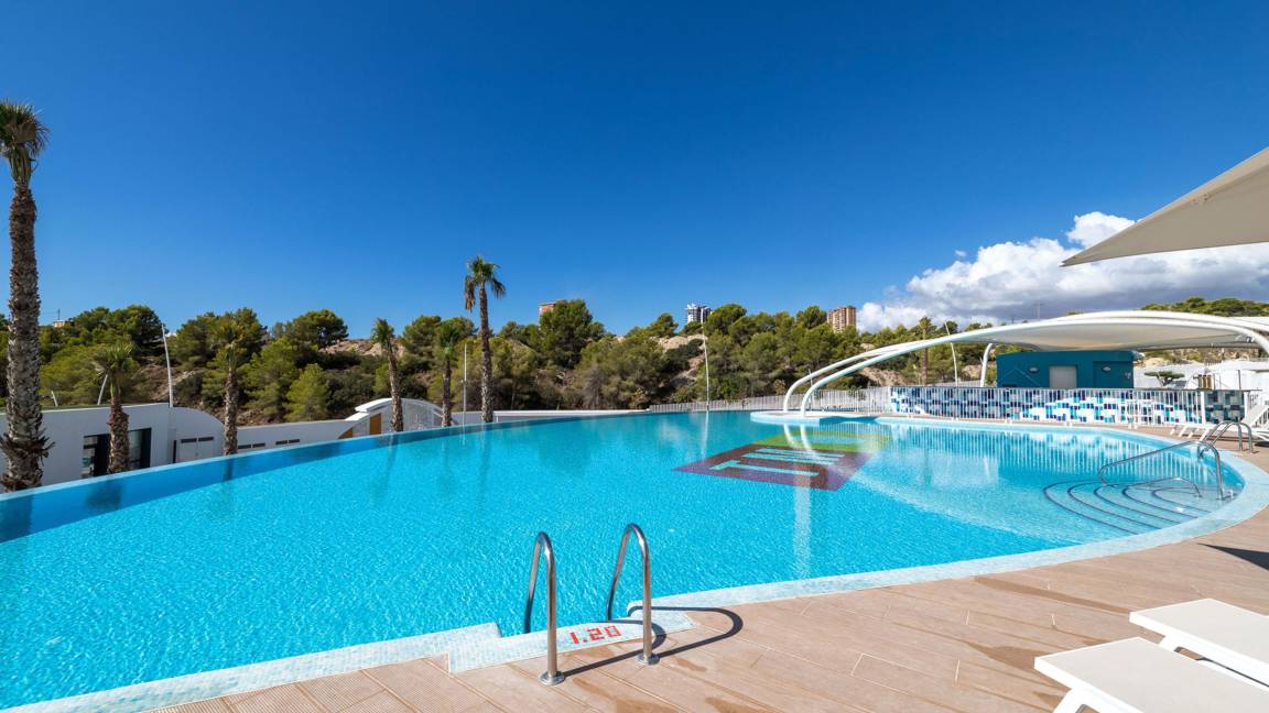 97 M² Huoneisto ∙ 2 Makuuhuonetta ∙ 6 Vierasta - Villajoyosa