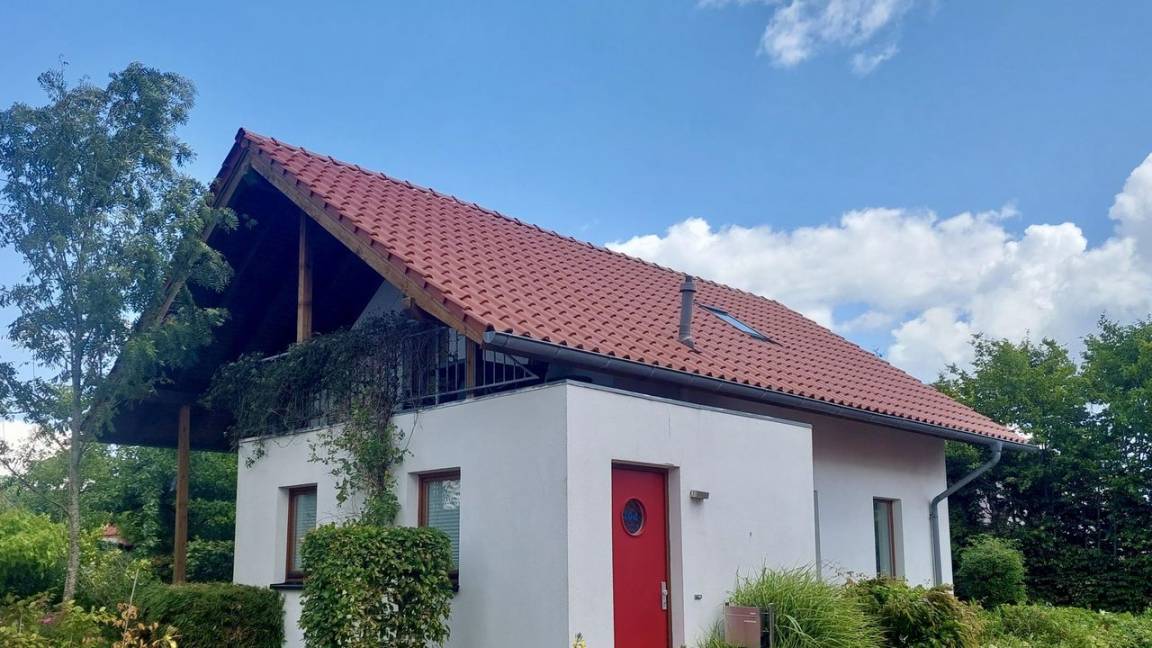 80 M² Ferienhaus ∙ 2 Schlafzimmer ∙ 4 Gäste - Emden