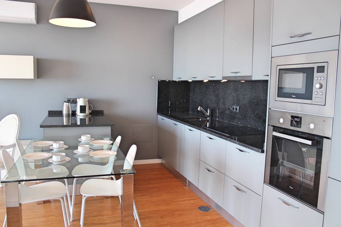 250 M² Villa ∙ 4 Habitaciones ∙ 6 Huéspedes - Funchal