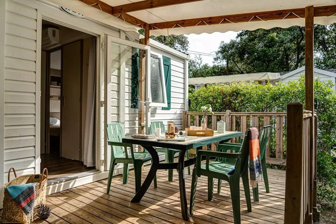27 M² Mobil-home ∙ 2 Chambres ∙ 5 Personnes - Baillargues