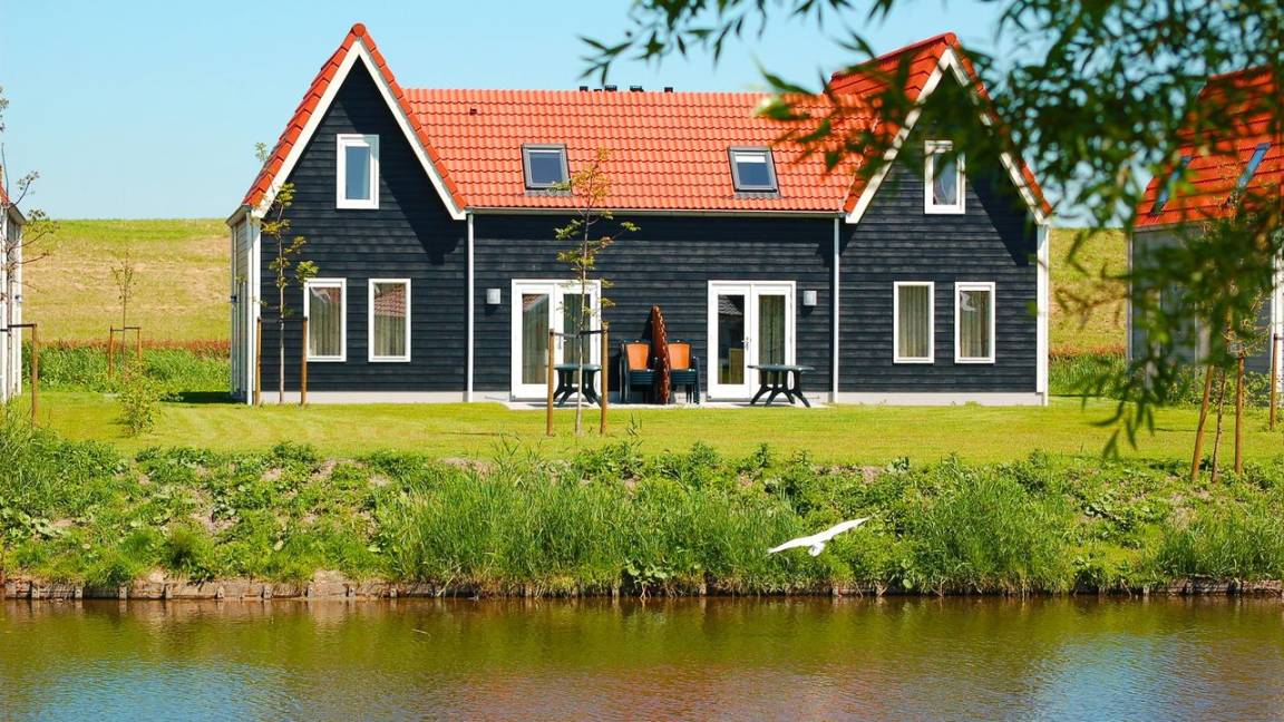 Apartment ∙ 4 Bedrooms ∙ 10 Guests - Zeeland